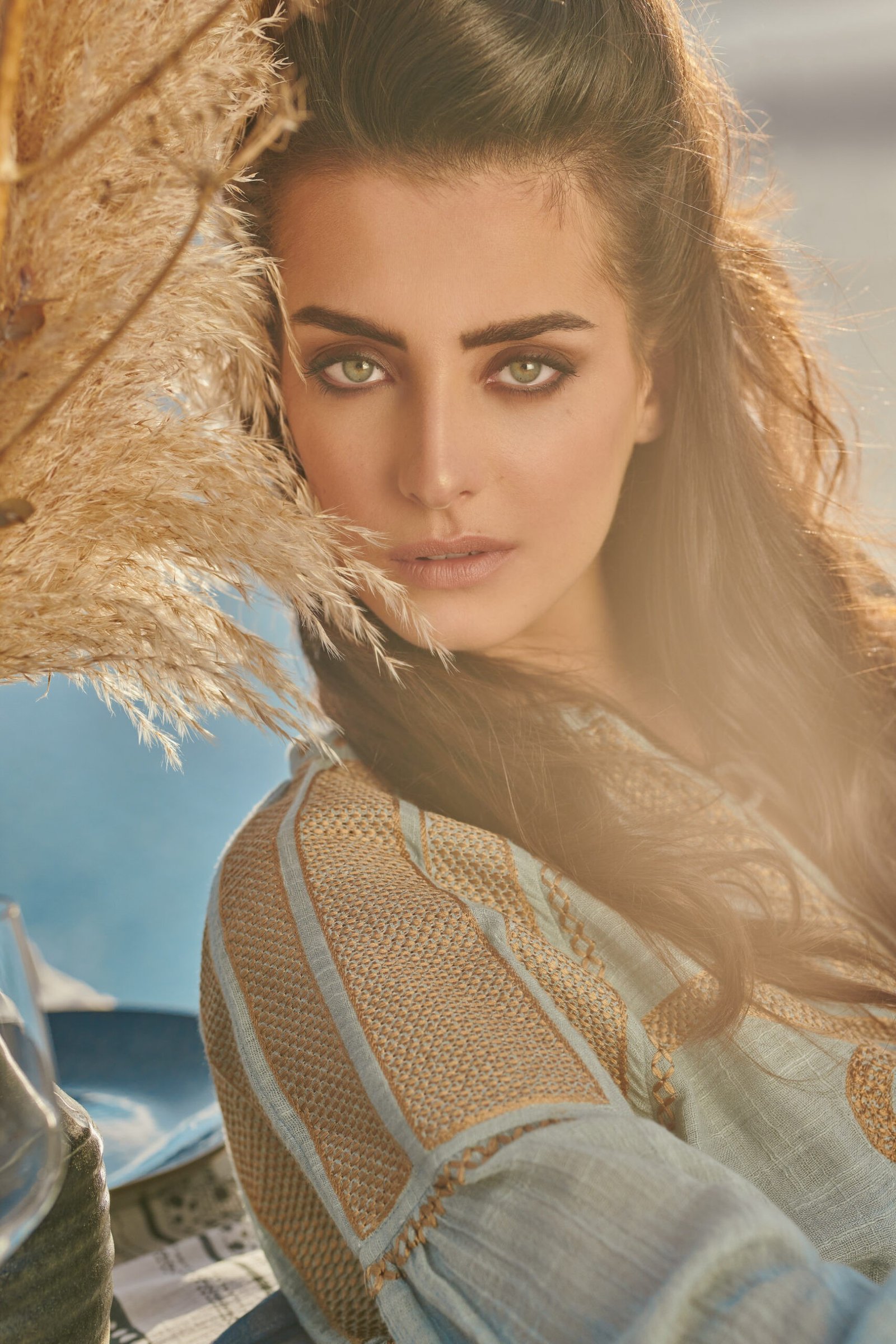 Sweet November – OFF TOWN MAGAZINE – FASHION AND LIFESTYLE